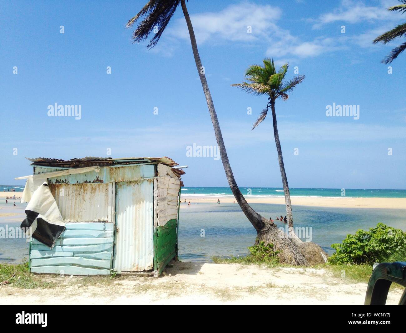 Run Down Beach Hut High Resolution Stock Photography and Images - Alamy
