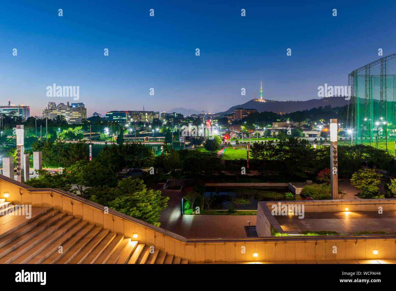 Sunset at Seoul City Skyline,South Korea Stock Photo - Alamy