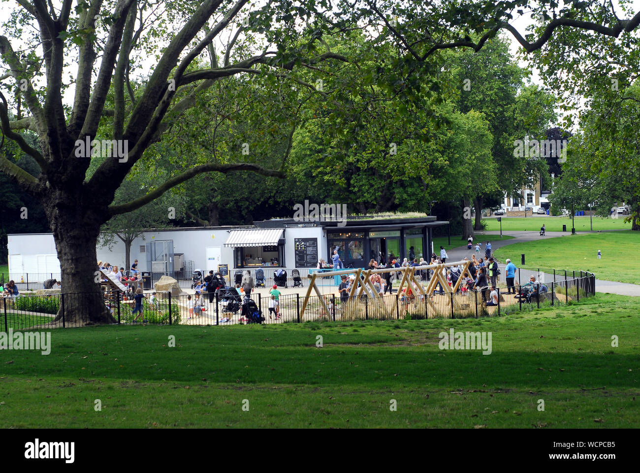 Peckham school hi-res stock photography and images - Alamy