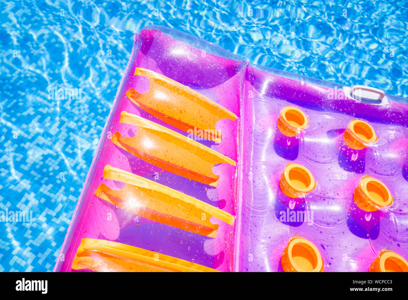 Inflatable mattress camping hi-res stock photography and images - Alamy