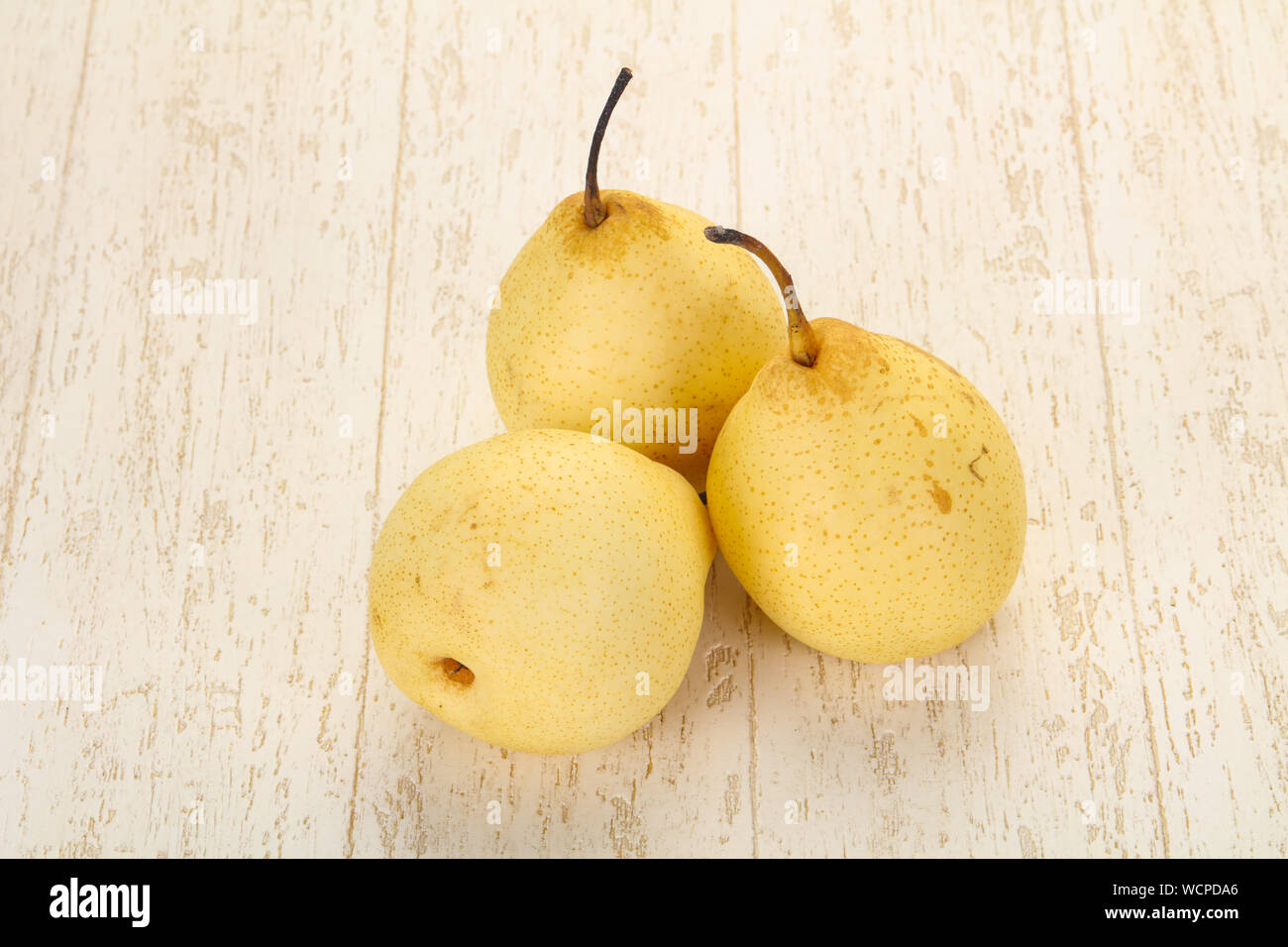 Juicy ripe yellow Chinese pear Stock Photo - Alamy