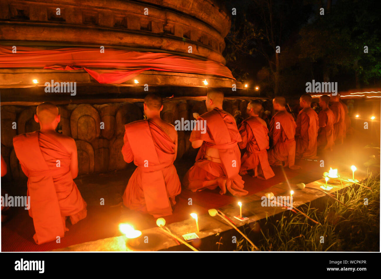 Night praying hi-res stock photography and images - Alamy