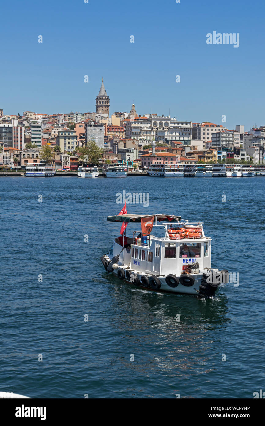 ISTANBUL, TURKEY - JULY 26, 2019: Amazing view of Golden Horn in city ...
