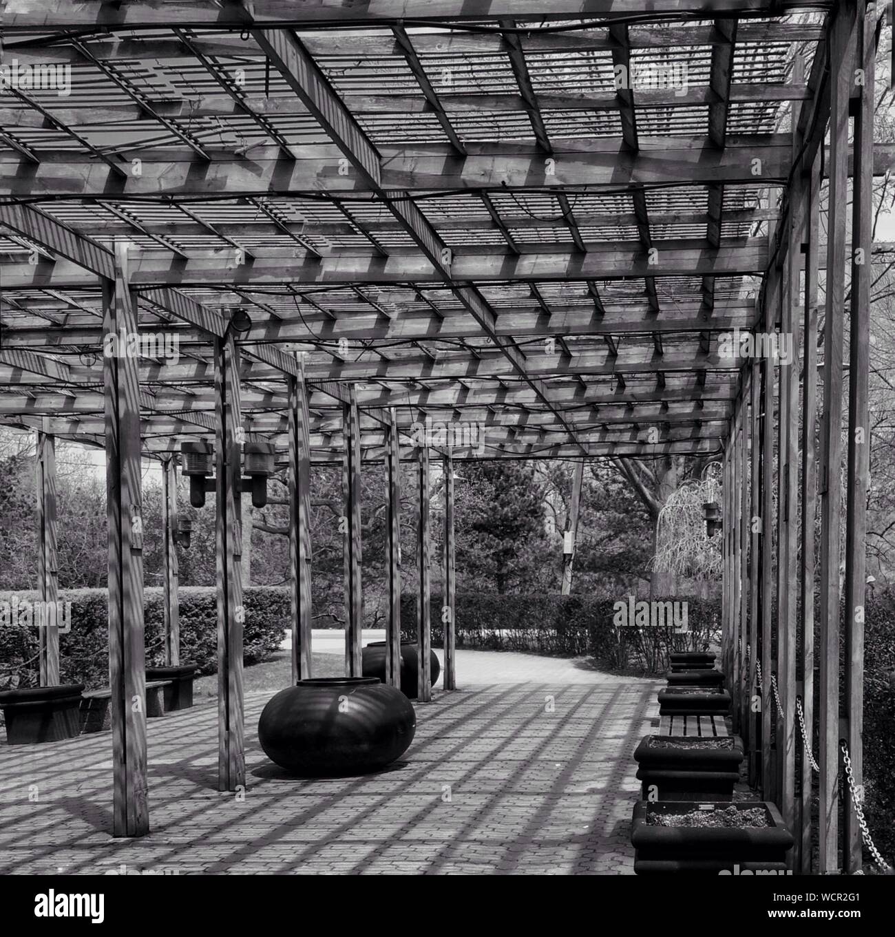 Structure of pots hi-res stock photography and images - Alamy