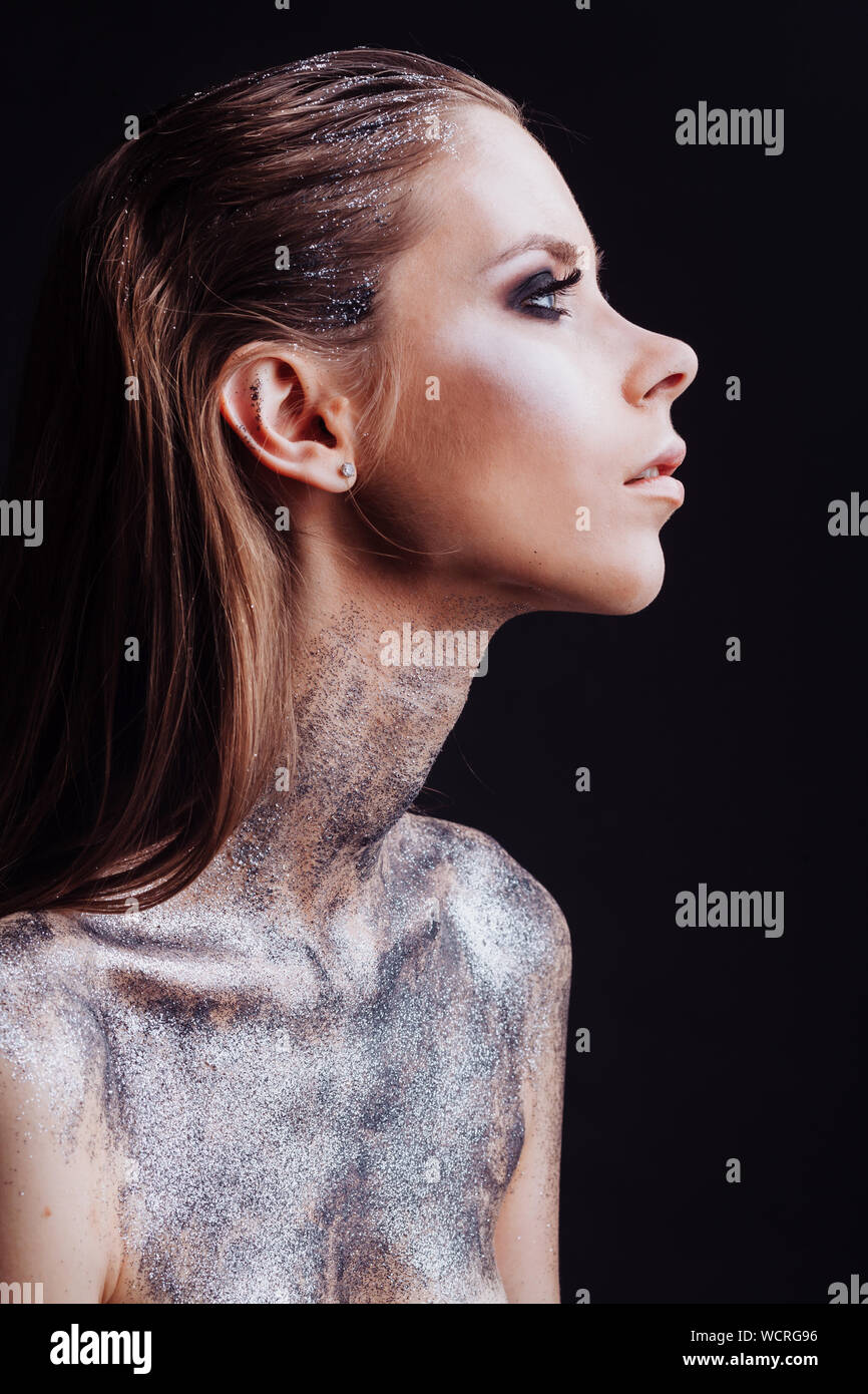 Silver Body Paint High Resolution Stock Photography and Images - Alamy