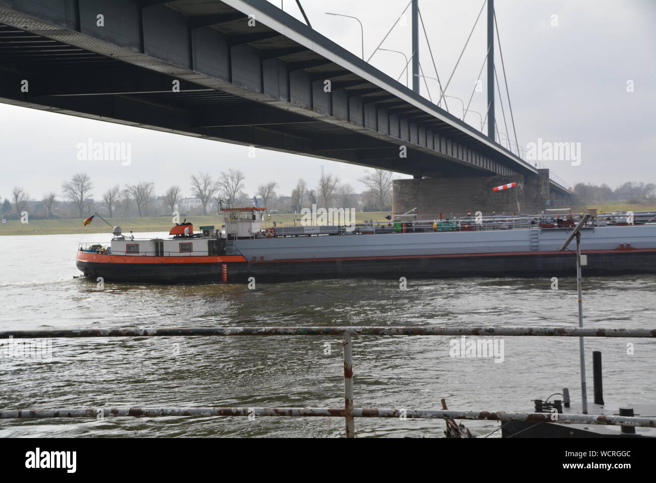 Cable Barge High Resolution Stock Photography and Images - Alamy