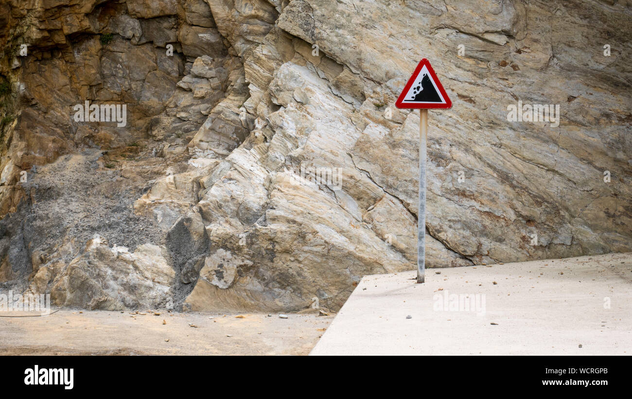 Formation triangle hi-res stock photography and images - Alamy