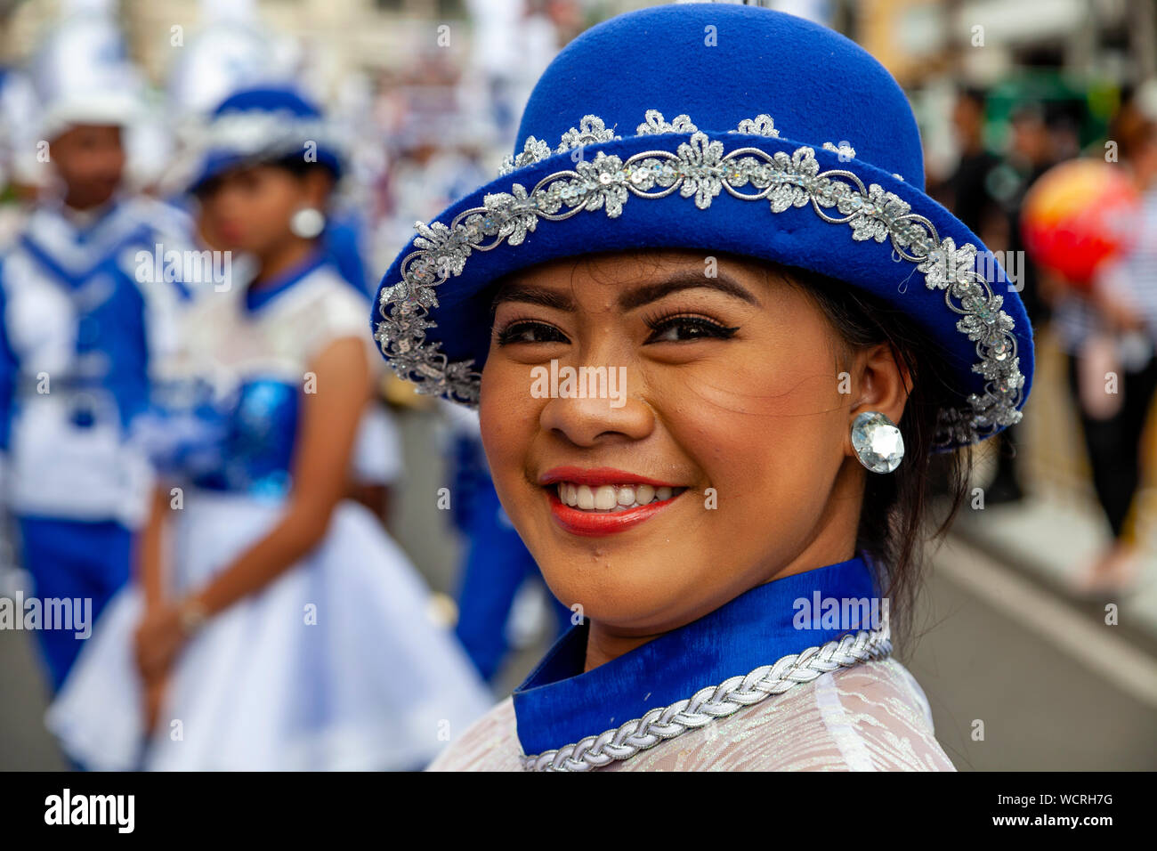 Filipino Secondary Schoolchildren Compete In The Tambor Trumpa Martsa ...