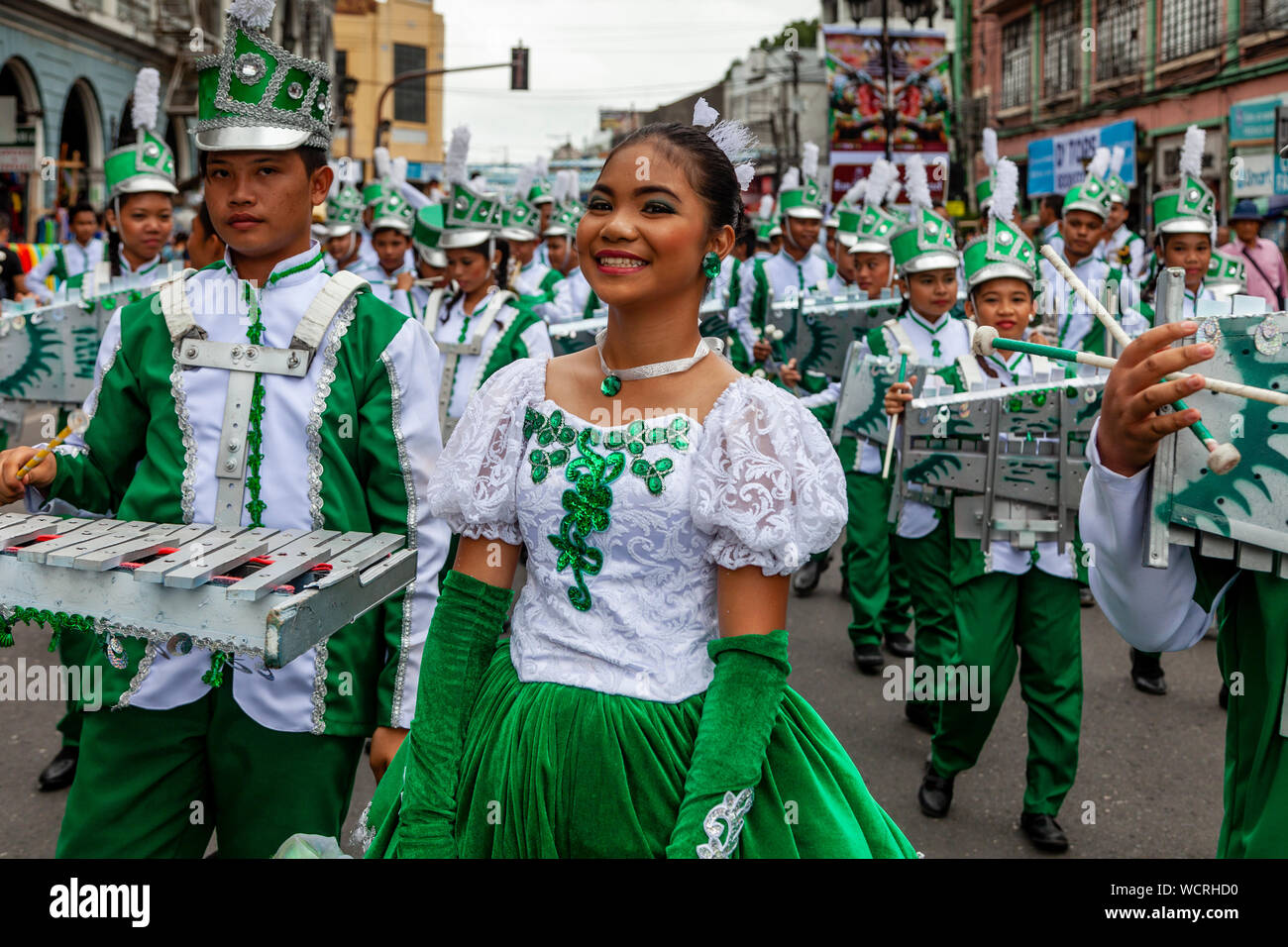 Filipino Secondary Schoolchildren Take Part In The Tambor Trumpa Martsa ...