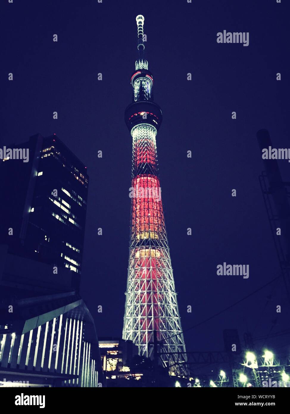 Tokyo skytree at night hi-res stock photography and images - Alamy