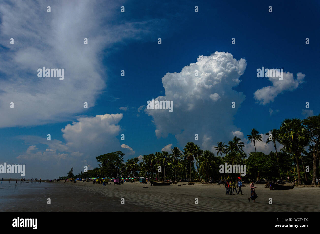 Kuakata Sea Beach Stock Photo - Alamy