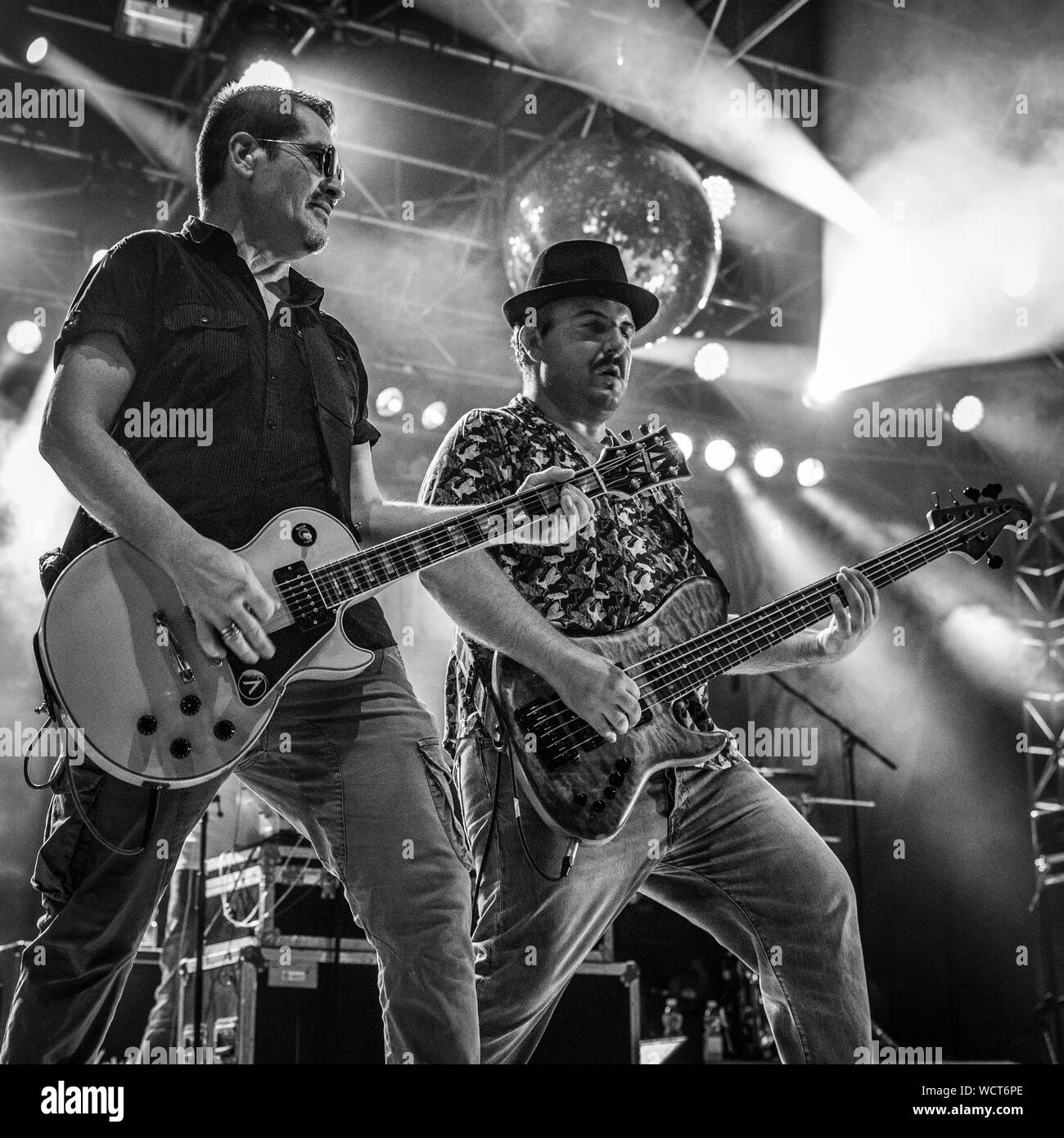 Mario singer the Black and White Stock Photos & Images - Alamy