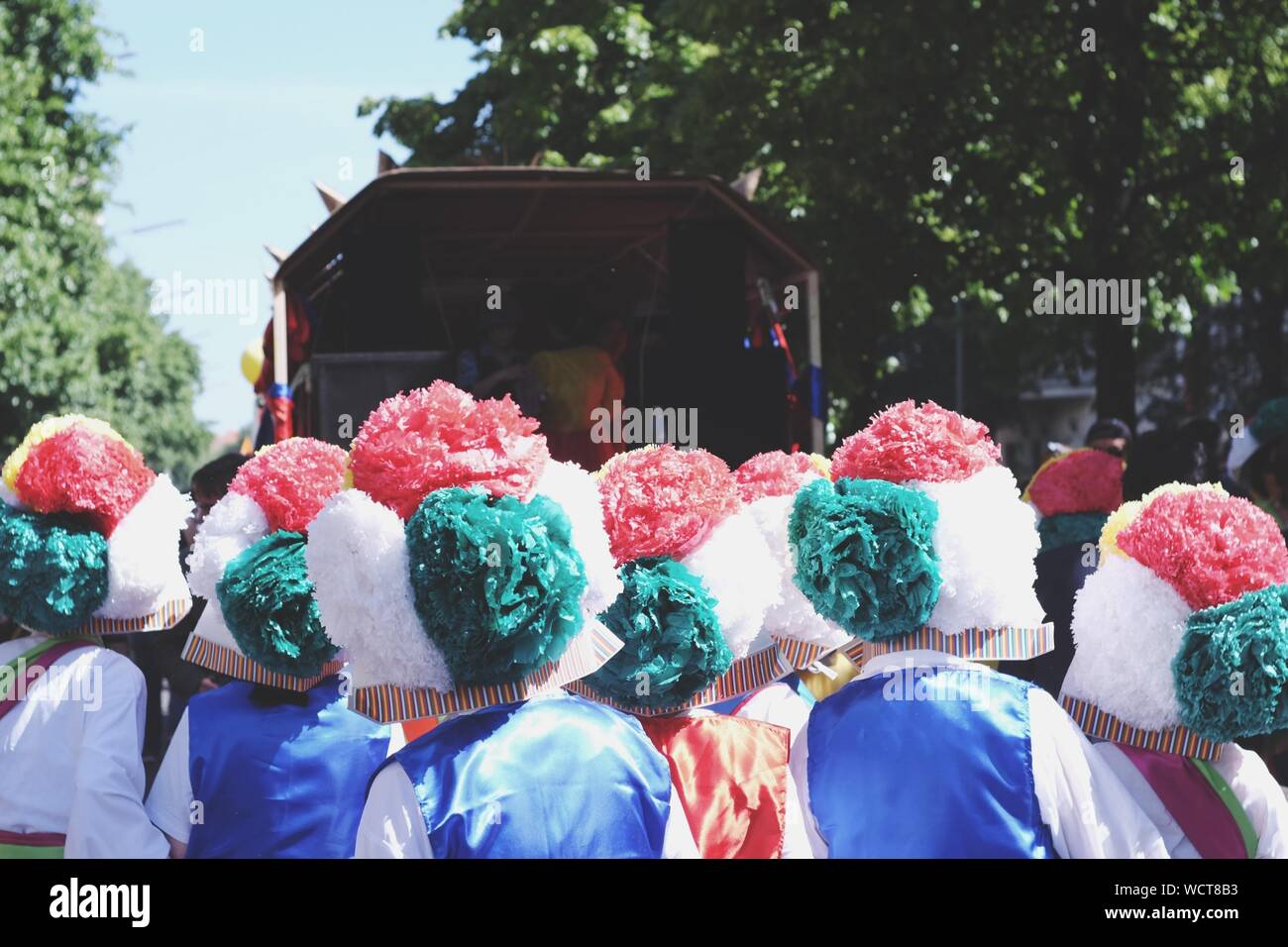 Parade costume people hi-res stock photography and images - Alamy