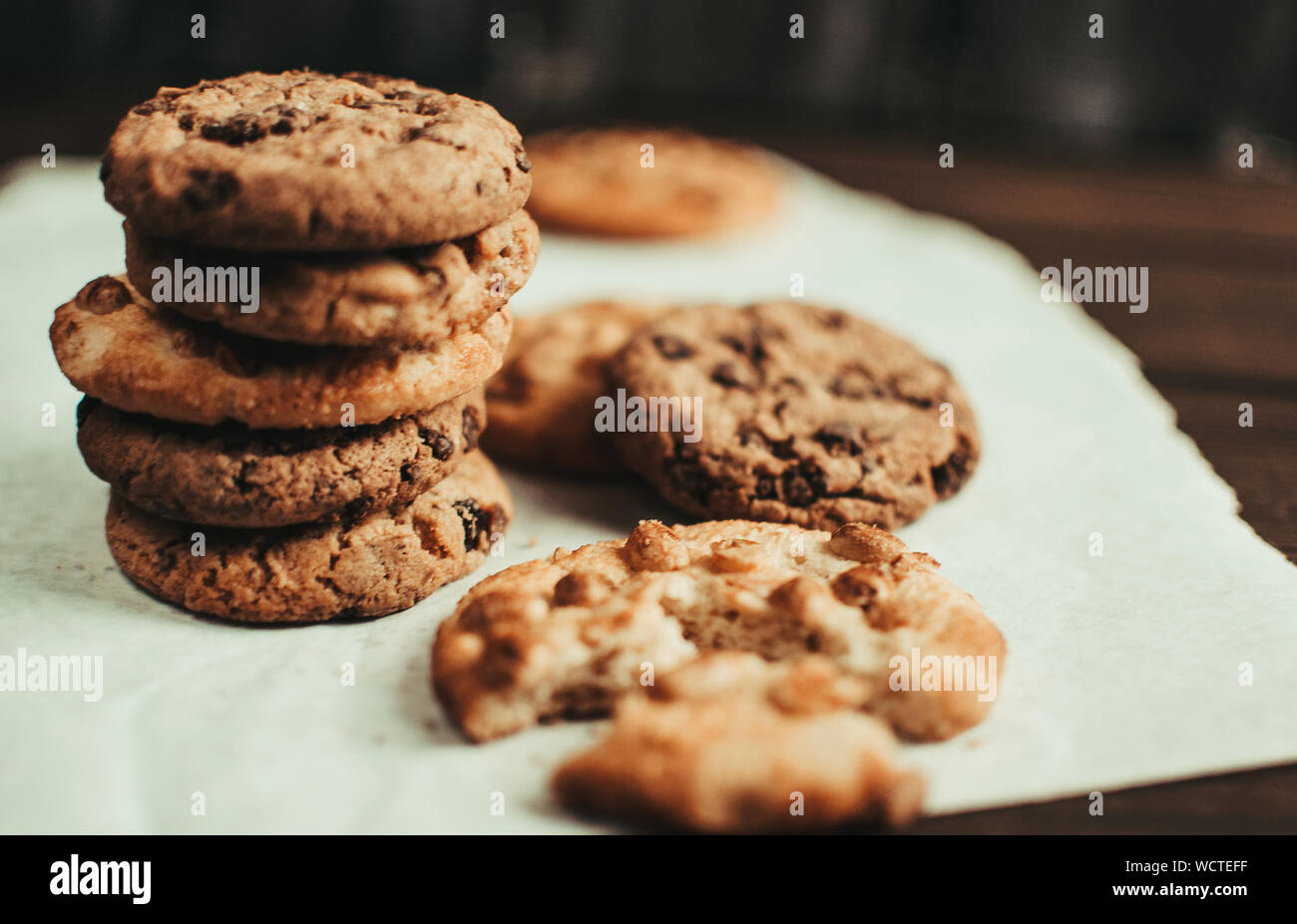 Broken biscuits hi-res stock photography and images - Alamy