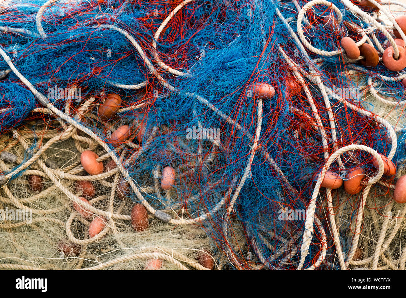 Tangled nets hi-res stock photography and images - Alamy