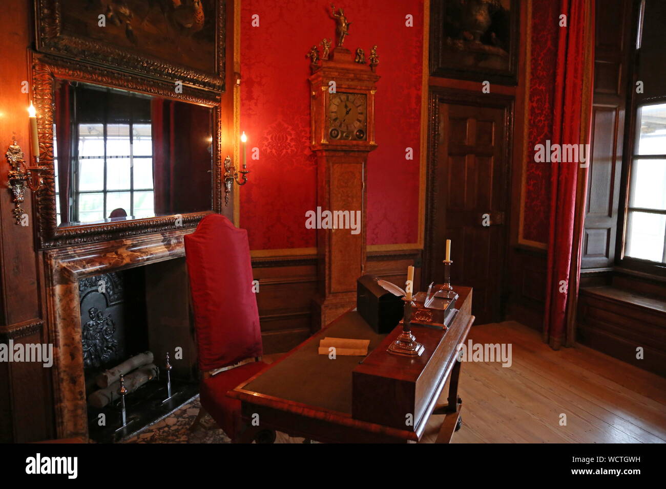 King's Closet, Hampton Court Palace, East Molesey, Surrey, England ...