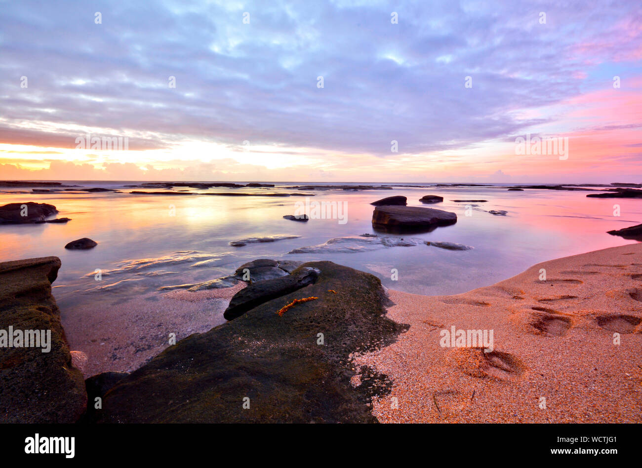 Shellys beach hi-res stock photography and images - Alamy