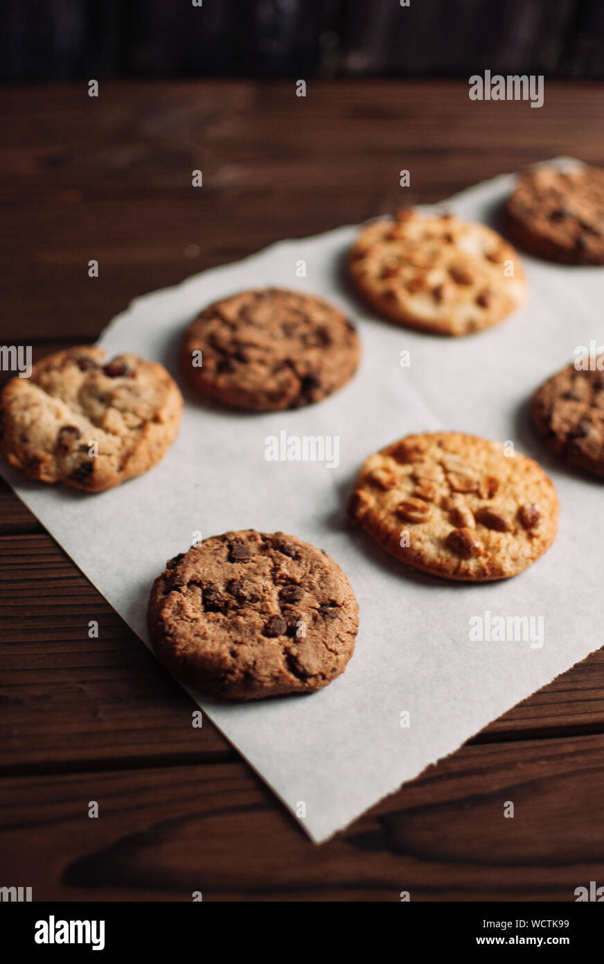 Row of chips hi-res stock photography and images - Alamy