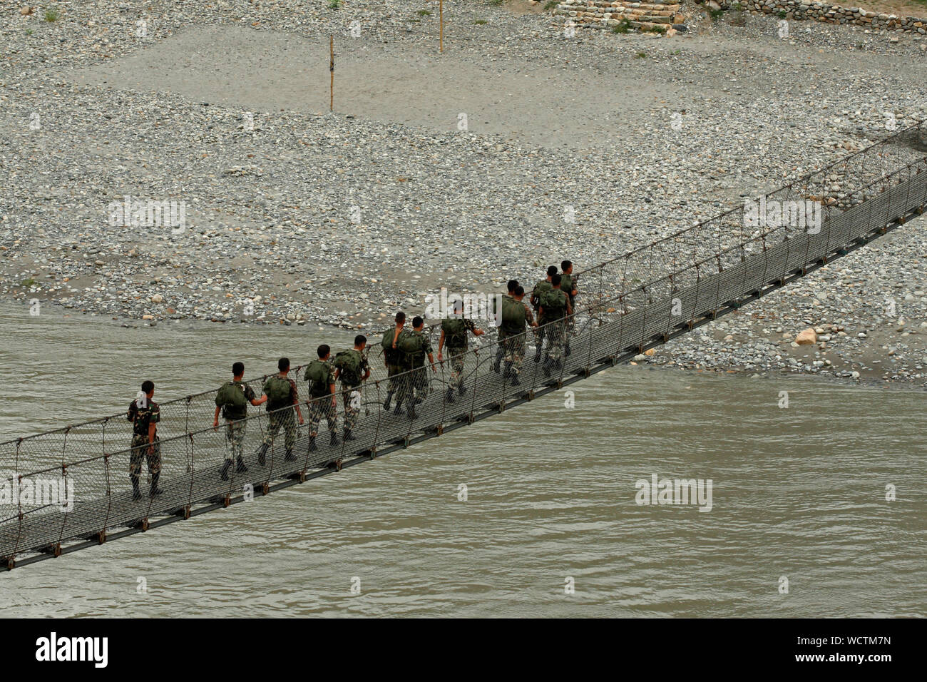 Army suspension bridge hi-res stock photography and images - Alamy