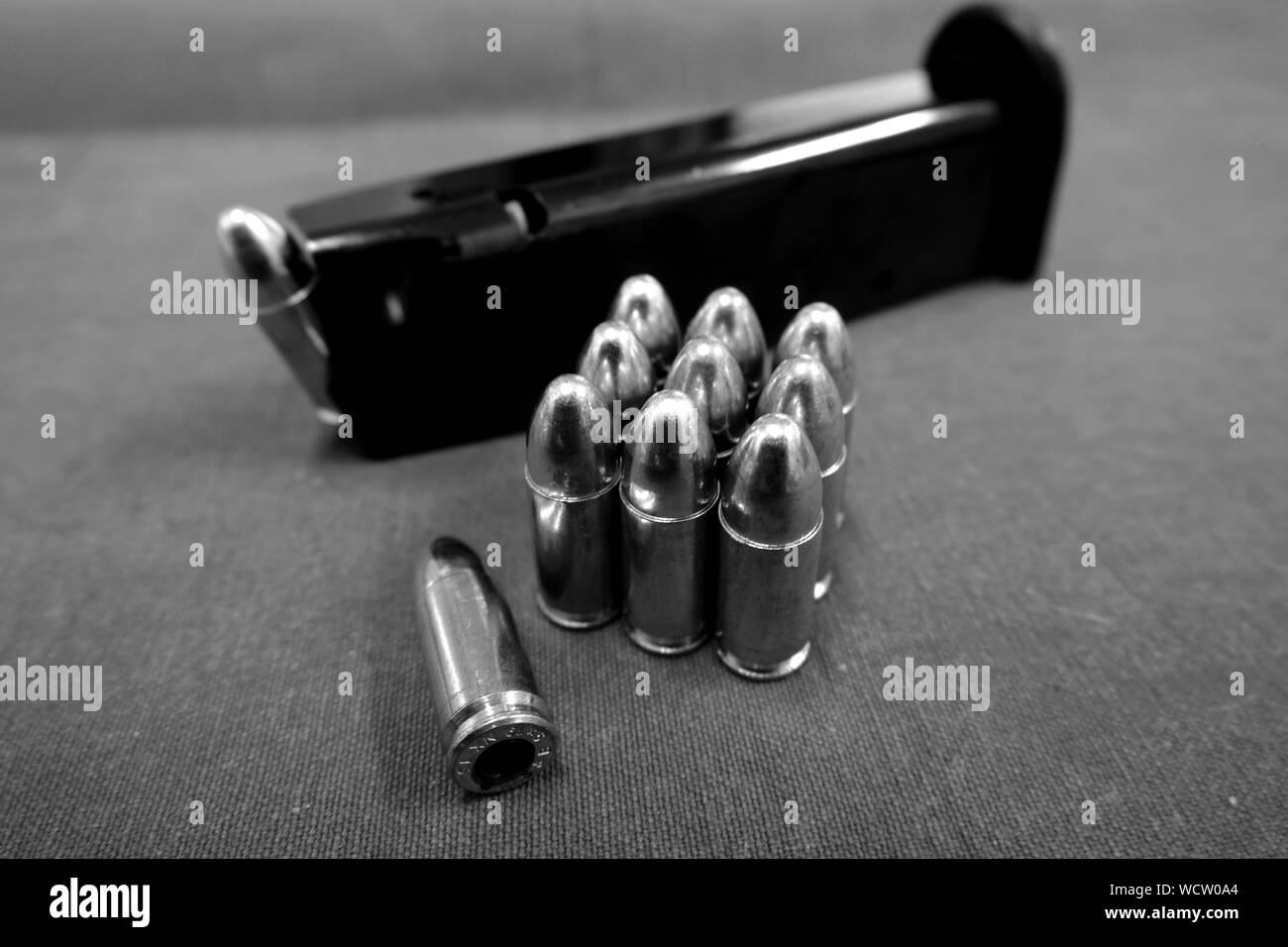 Bullets magazine hi-res stock photography and images - Alamy