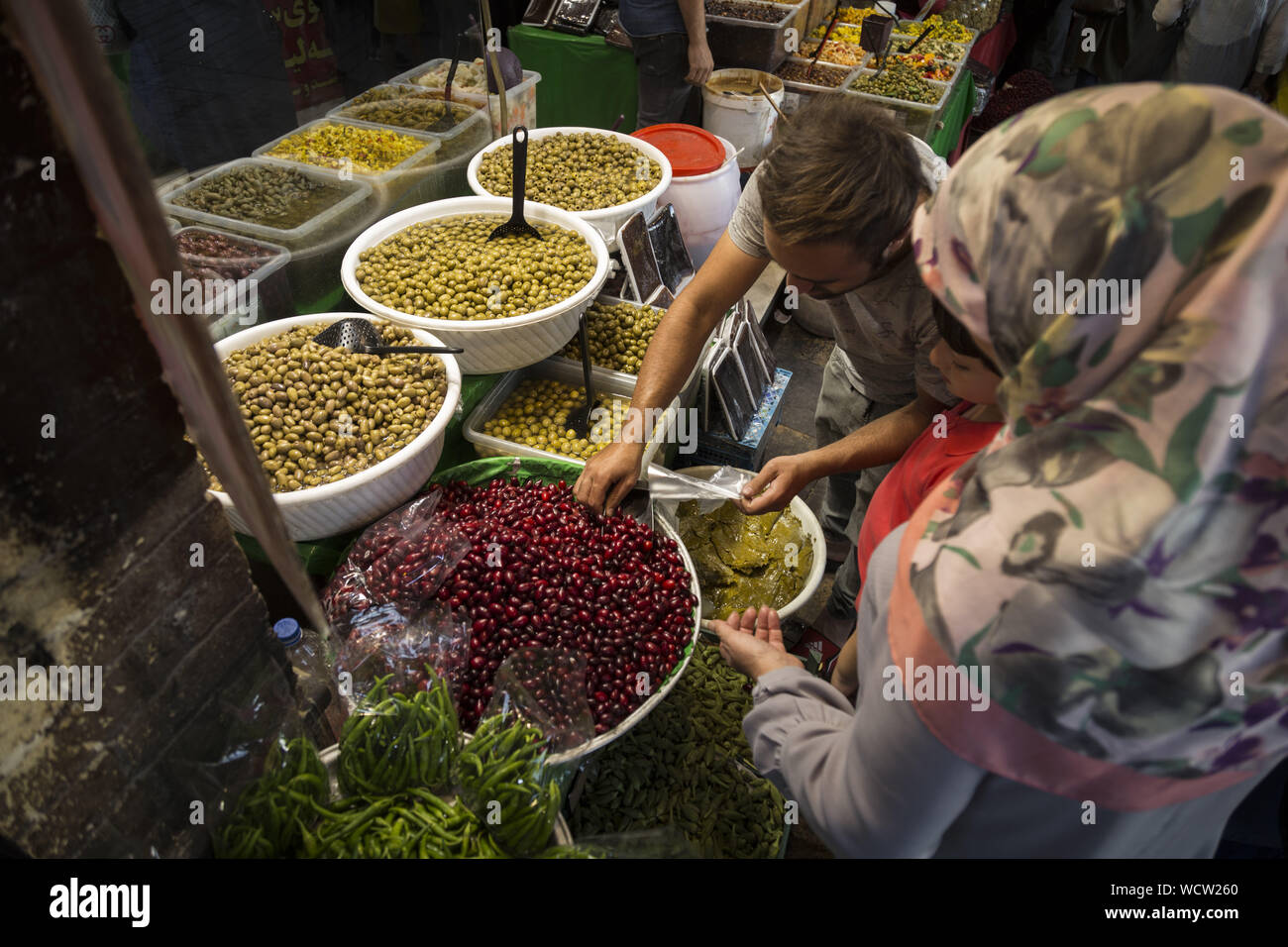 Tehran tajrish market hi-res stock photography and images - Alamy