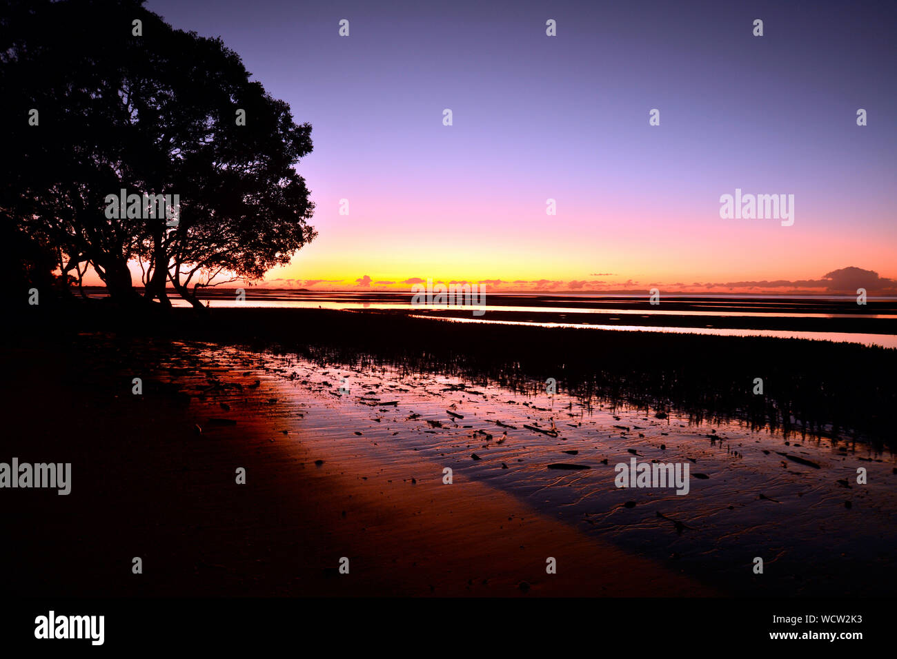 Beachmere hi-res stock photography and images - Alamy