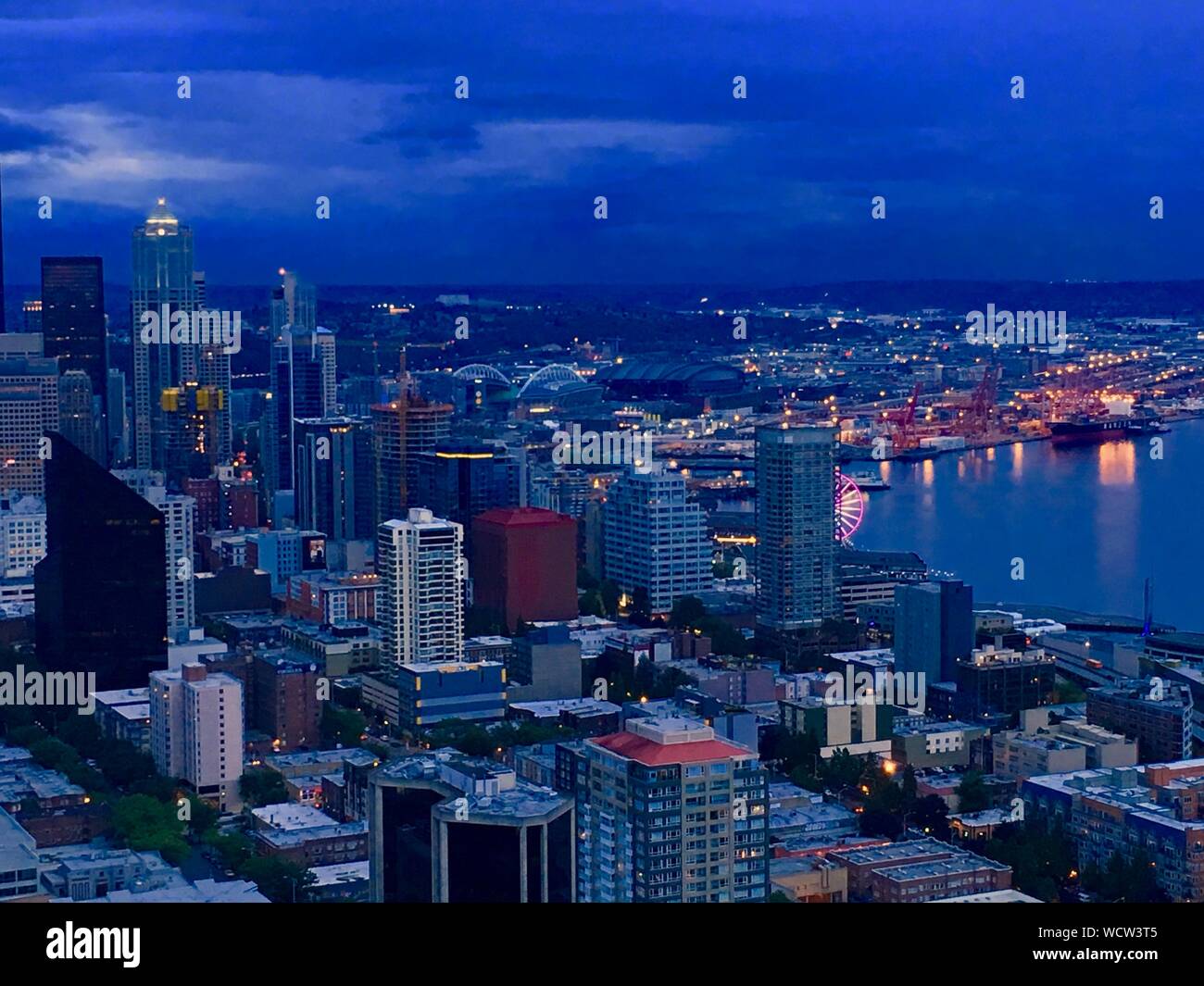 Seattle downtown night aerial hi-res stock photography and images - Alamy