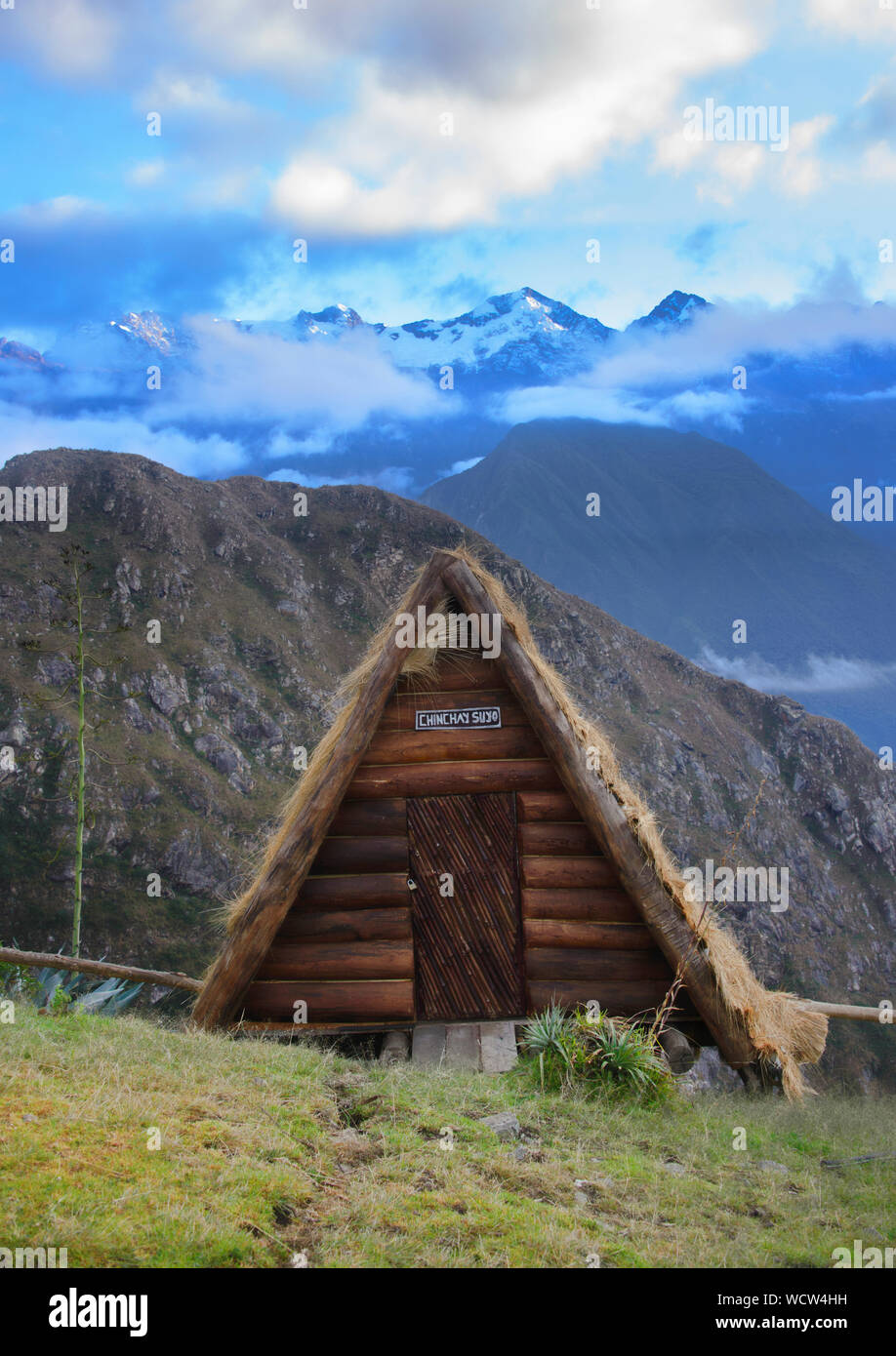 Cute thatched A frame huts on the Choquequirao trek, the "other Machu ...