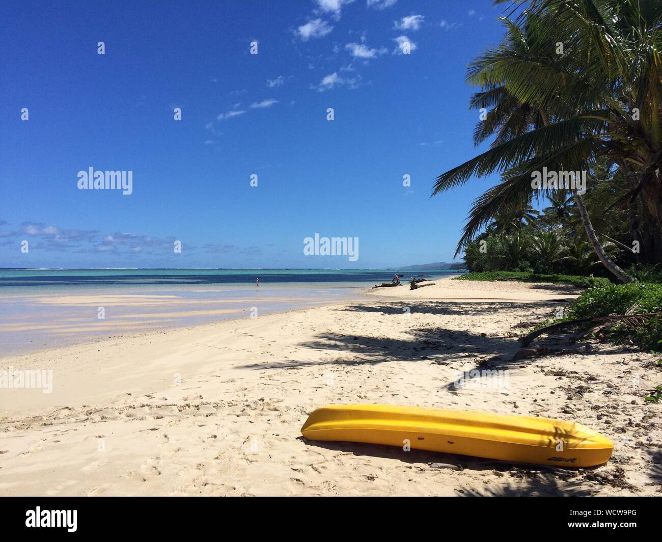 Down canoe hi-res stock photography and images - Alamy