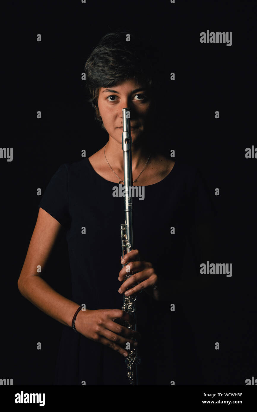 Syria damascus artist hi-res stock photography and images - Alamy