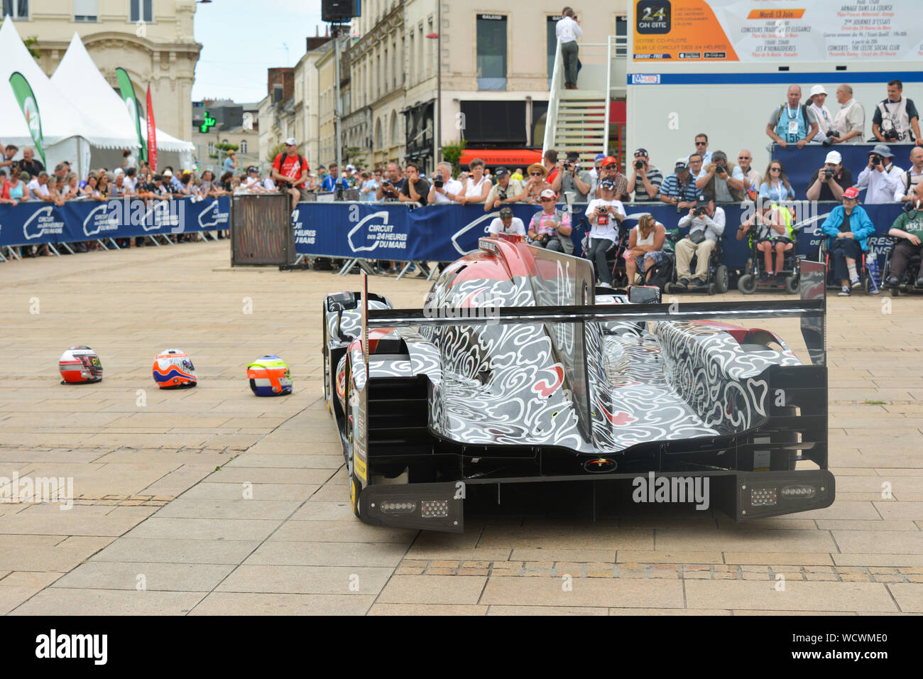 LE MANS, FRANCE - JUNE 11, 2017: Race car of Jackie Chan DC racing ...