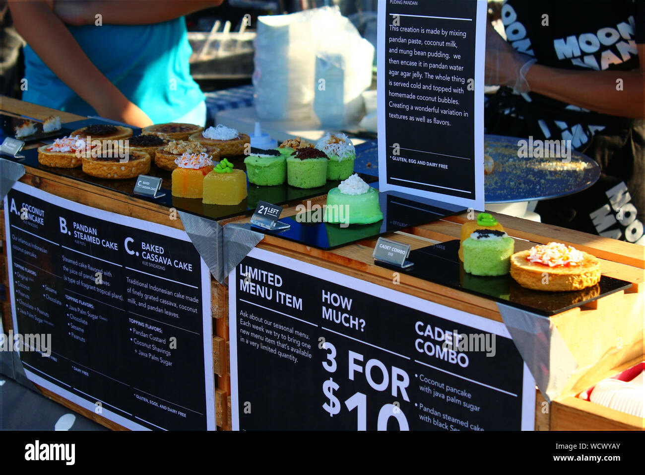 Local street food vendors from New York gather on summer Saturday at ...