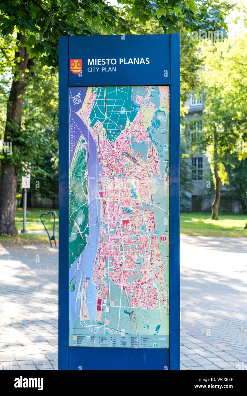 Tourism map stand hi-res stock photography and images - Alamy