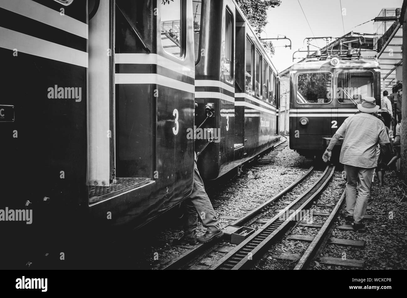 People walking on train tracks hi-res stock photography and images - Alamy