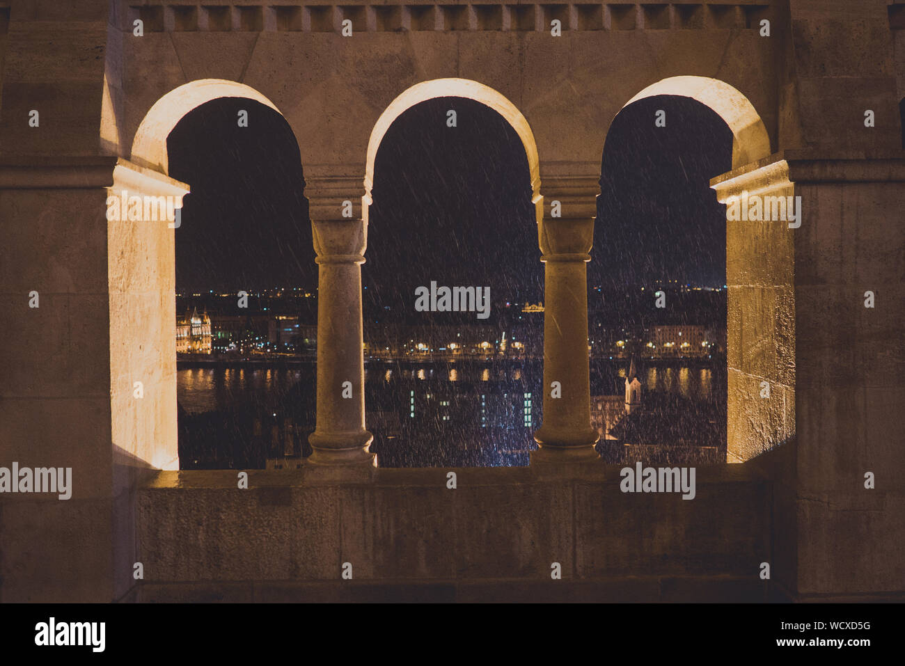 Seen through the arches hi-res stock photography and images - Alamy