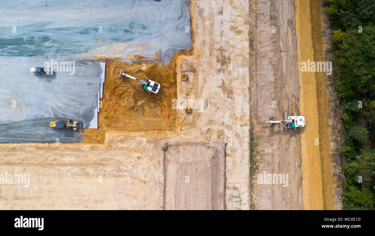 Aerial view of construction site hi-res stock photography and images ...
