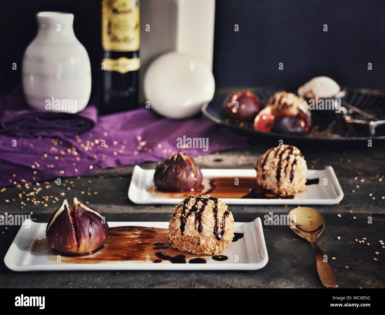 Dinner Plate Fig High Resolution Stock Photography and Images - Alamy