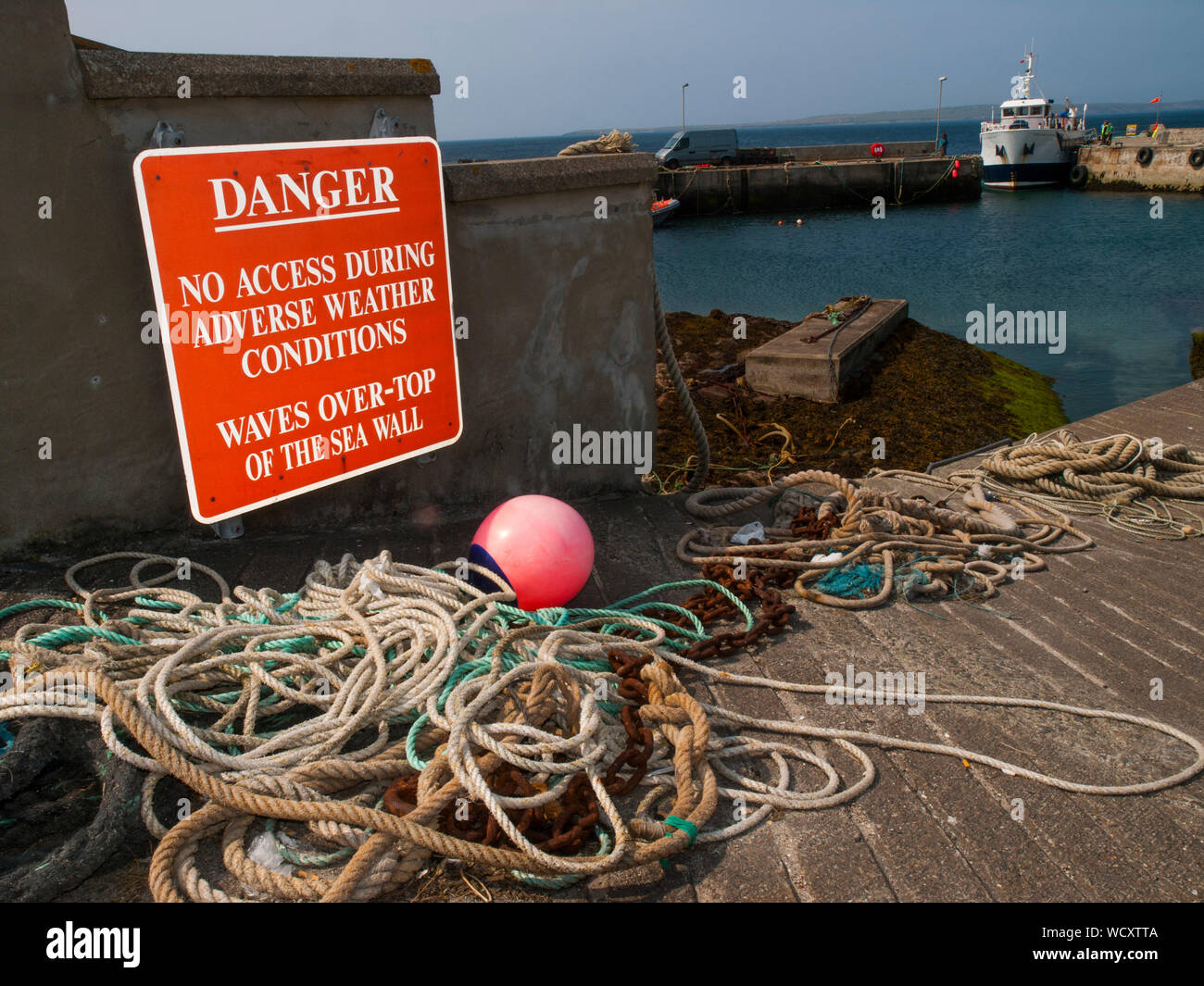 Warning vessel hi-res stock photography and images - Alamy