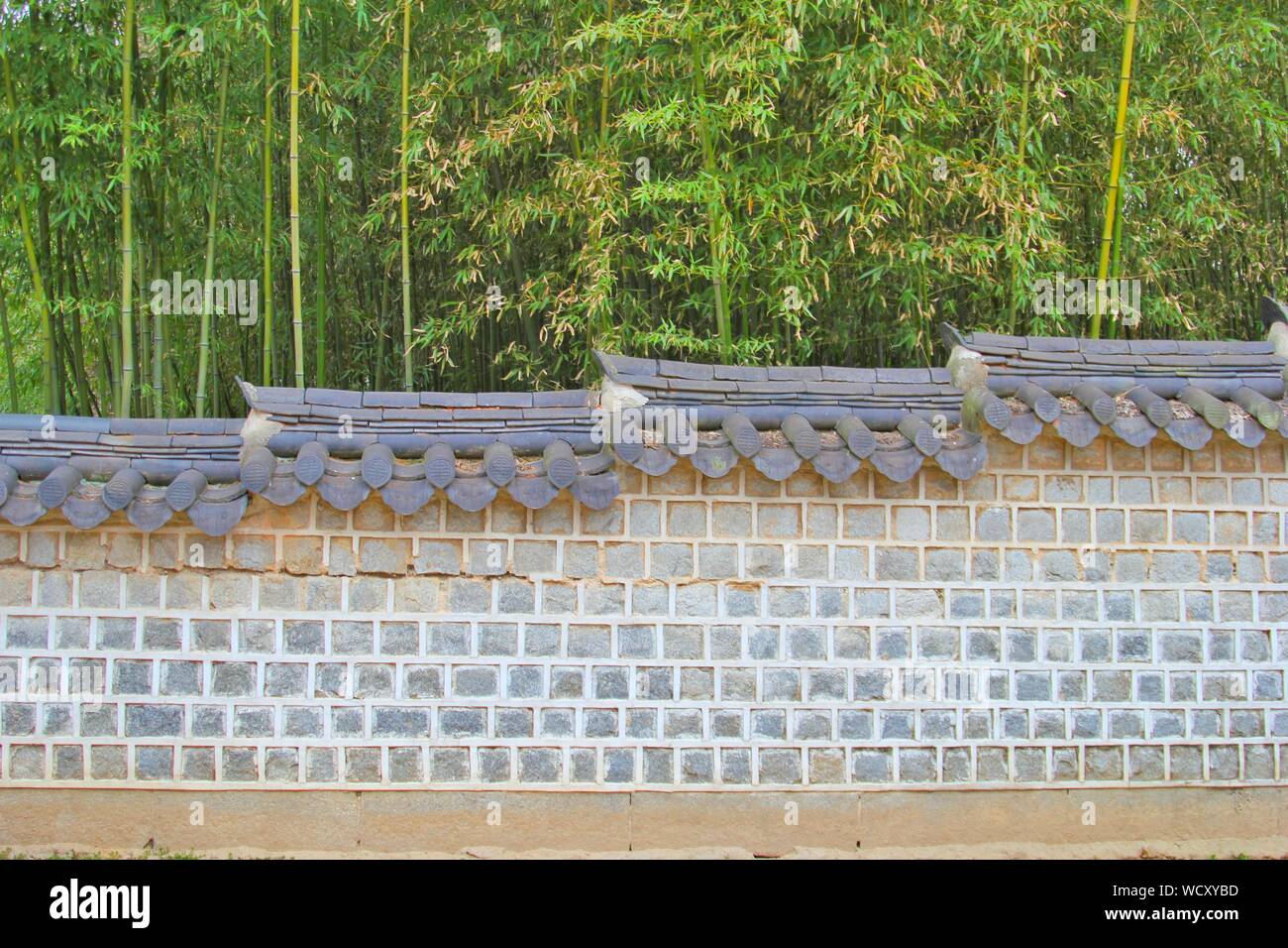 Traditional building material hi-res stock photography and images - Alamy