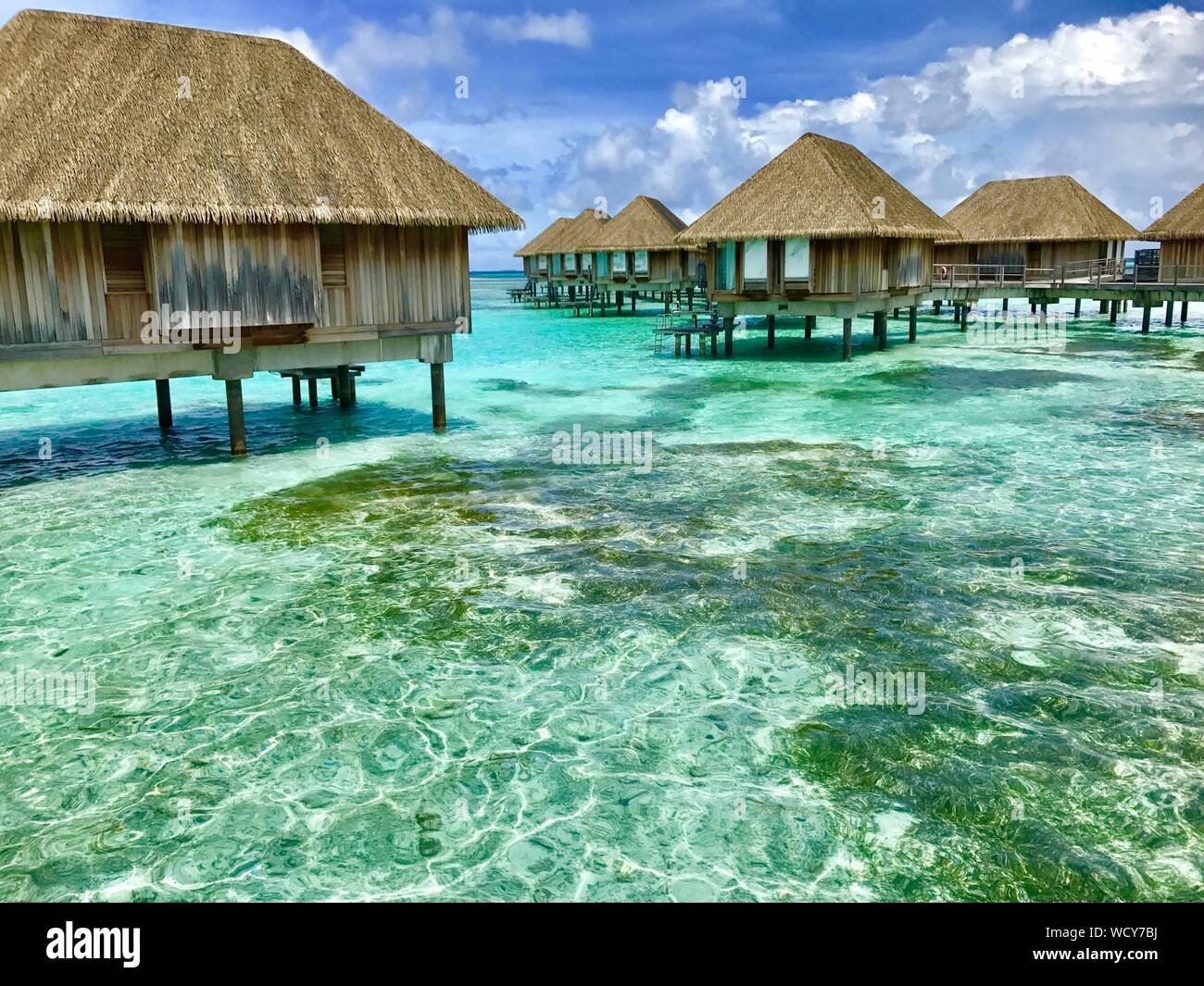 Stilt bungalows hi-res stock photography and images - Alamy