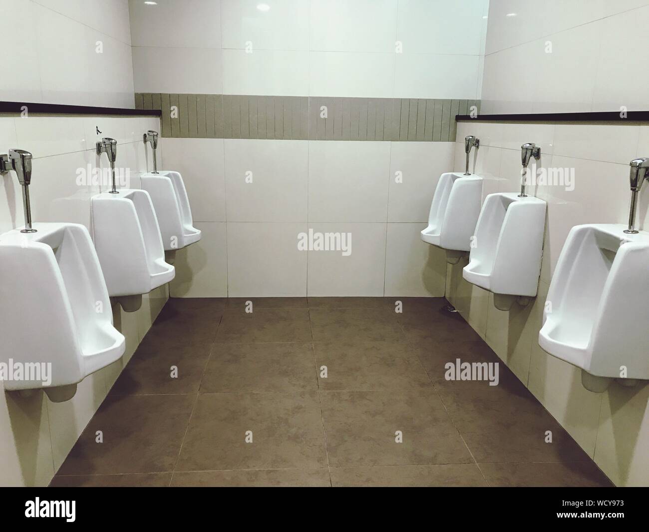 Public restroom hi-res stock photography and images - Alamy