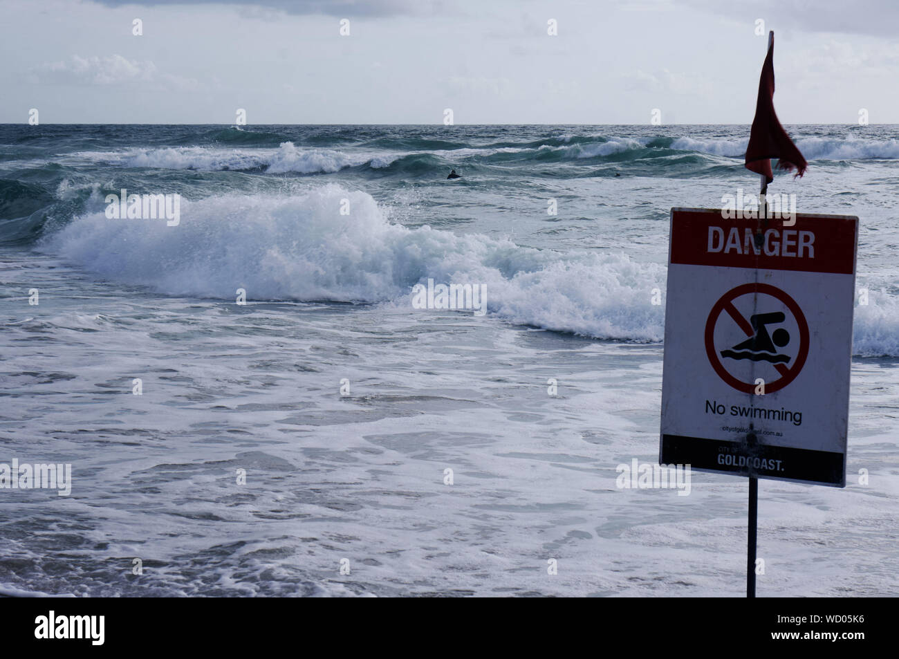 Sea shore sign hi-res stock photography and images - Alamy