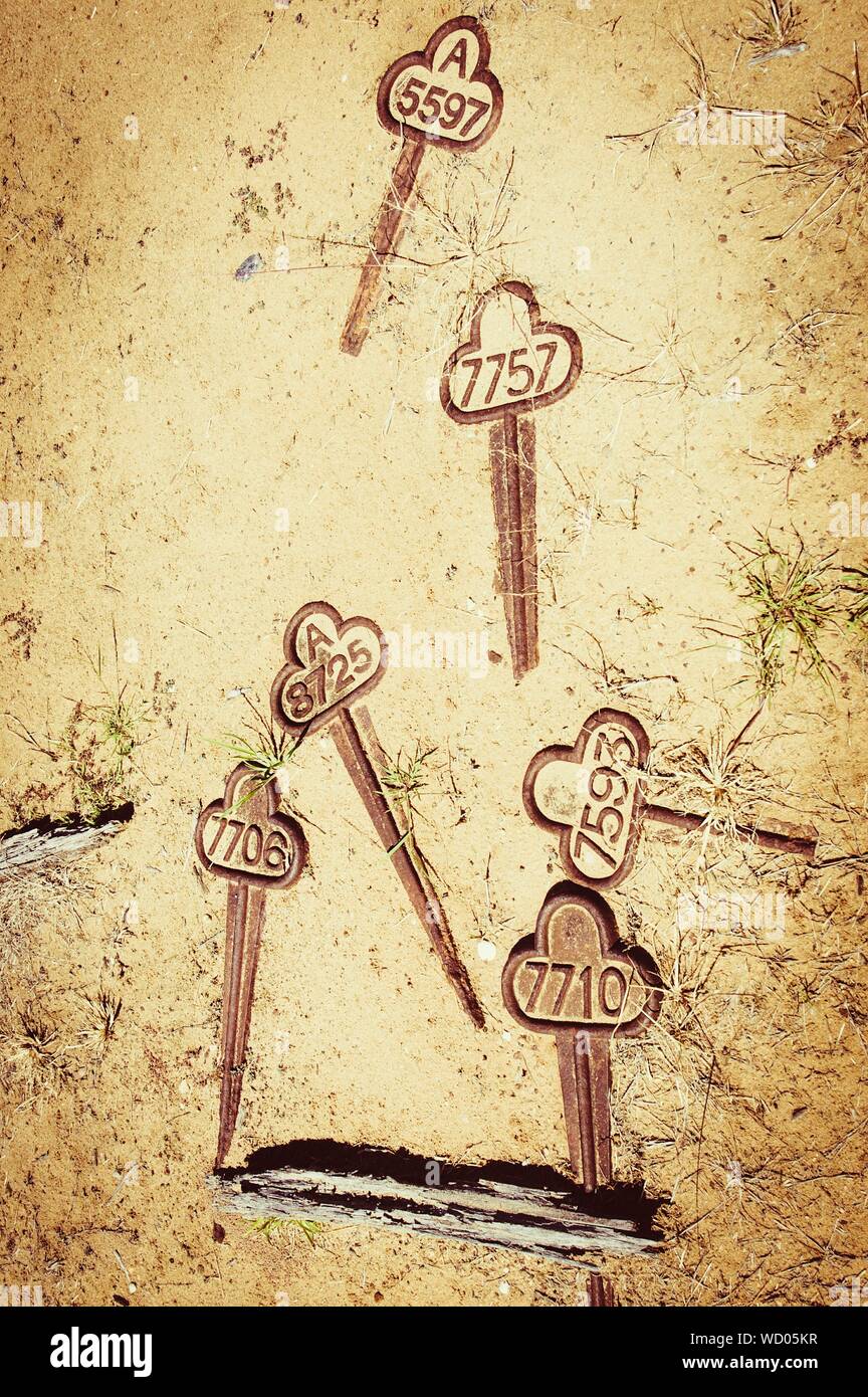 Numbers on signs hi-res stock photography and images - Alamy