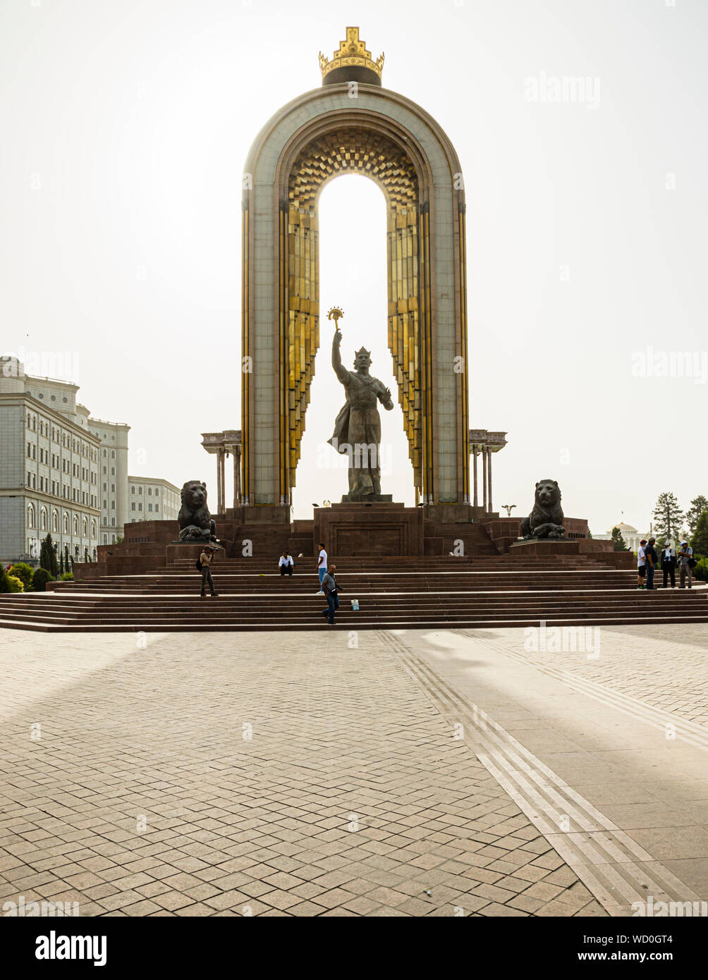 Somoni-Monument in Rudaki- Park of Dushanbe, Tajikistan Stock Photo - Alamy