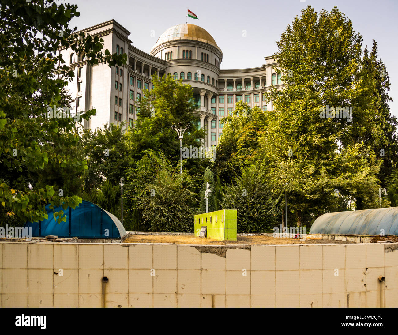 Rudaki- Park in Dushanbe, Tajikistan Stock Photo - Alamy