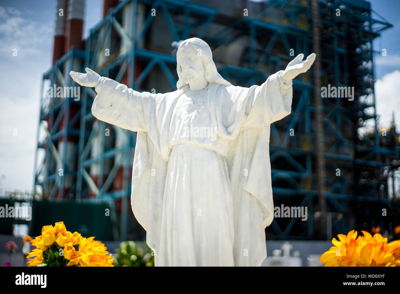 View of the christ statue hi-res stock photography and images - Alamy