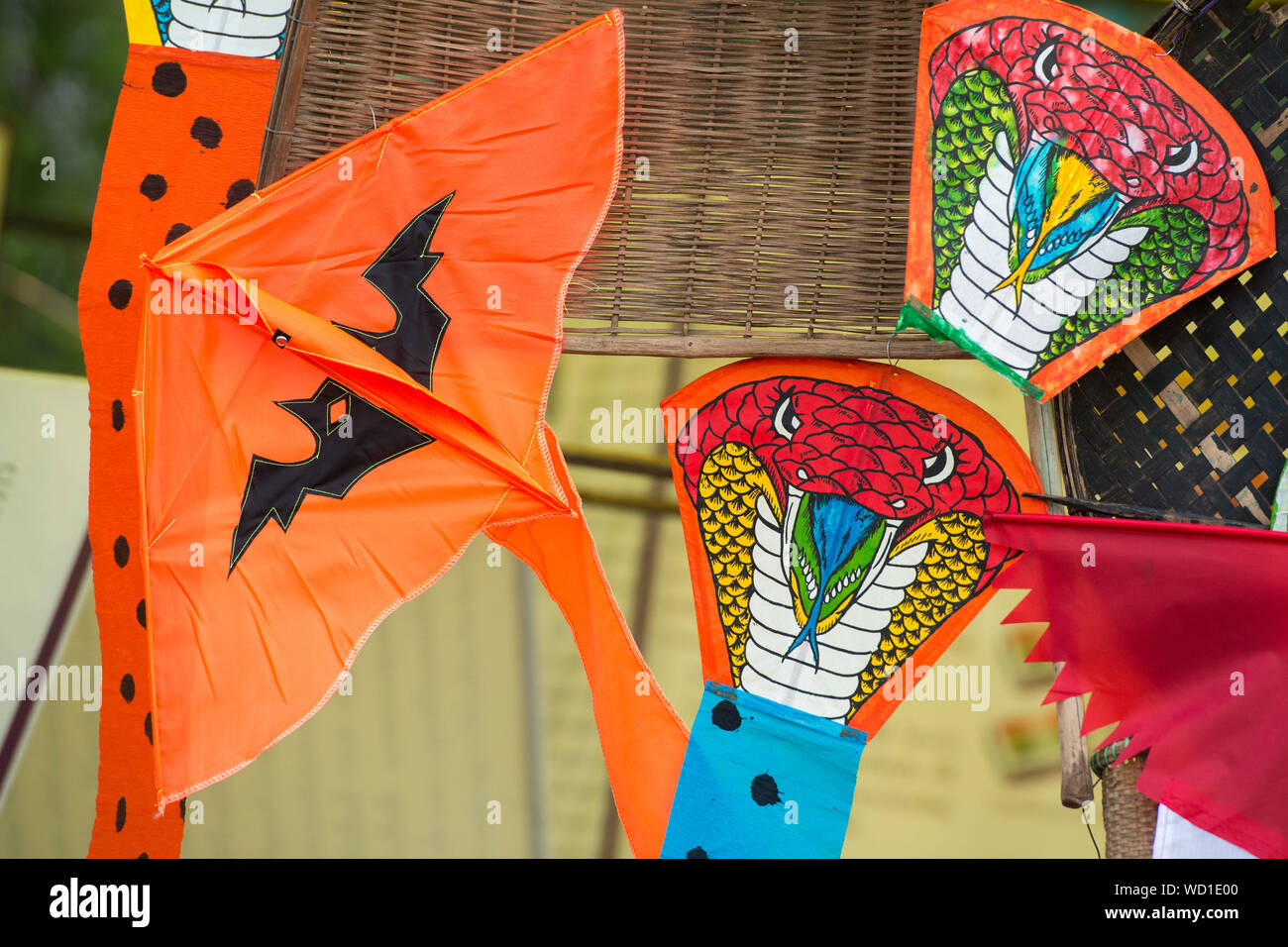 Various kites hi-res stock photography and images - Alamy