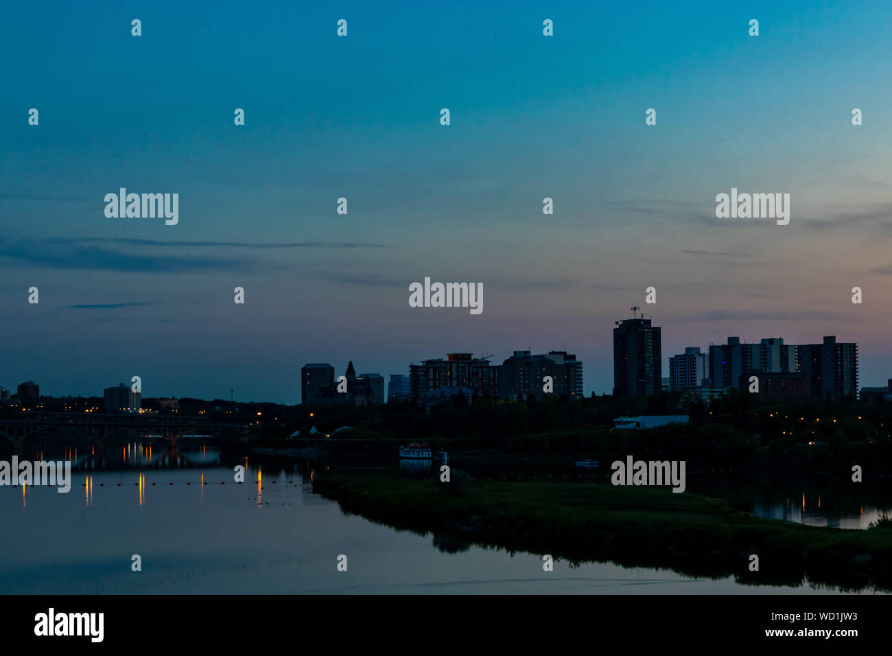 Cityscape of Saskatoon Saskatchewan Canada at sunset Stock Photo - Alamy