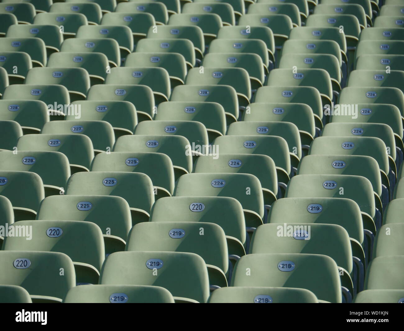 Stadium full seats hi-res stock photography and images - Alamy