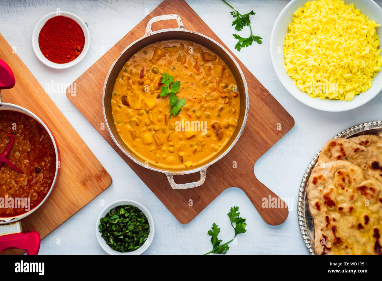 Indian cooking pot hi-res stock photography and images - Alamy